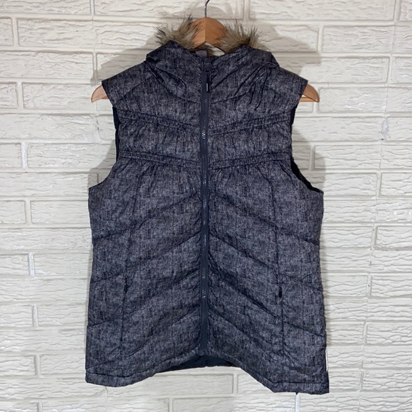 Mondetta | Jackets & Coats | Mondetta Down Feather Puffer Vest With ...